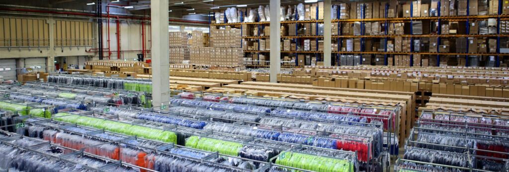 Fashion Logistics & Textile Transport | Barth+Co – Store Deliveries